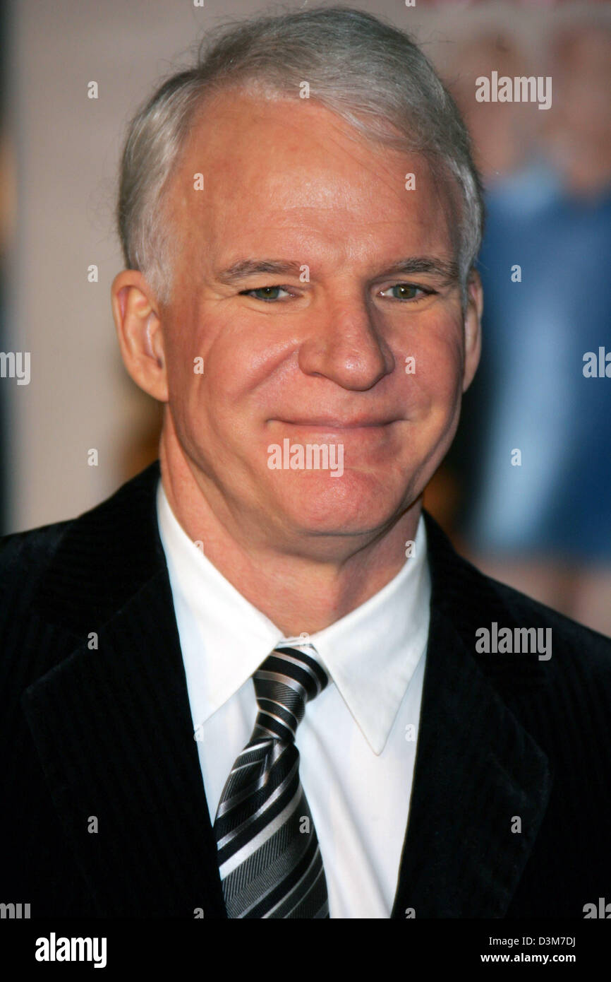 (dpa) - US American actor Steve Martin smiles during the world film ...