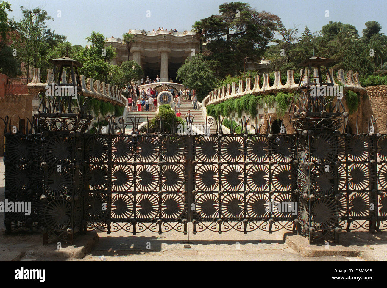 (dpa files) - A wrought-iron gate, featuring Gaudi's typical palm leaf ...
