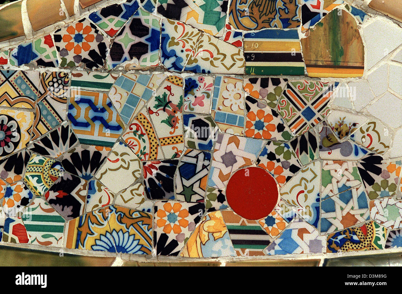 (dpa files) - A detailed view of the mosaic pattern on the famous snake ...