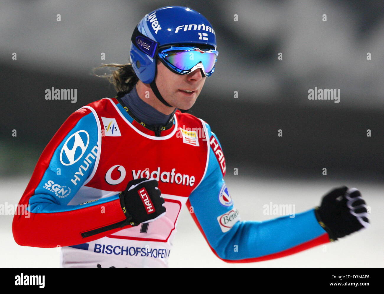 (dpa) - Finland's ski jumper Janne Ahonen celebrates after his jump in ...
