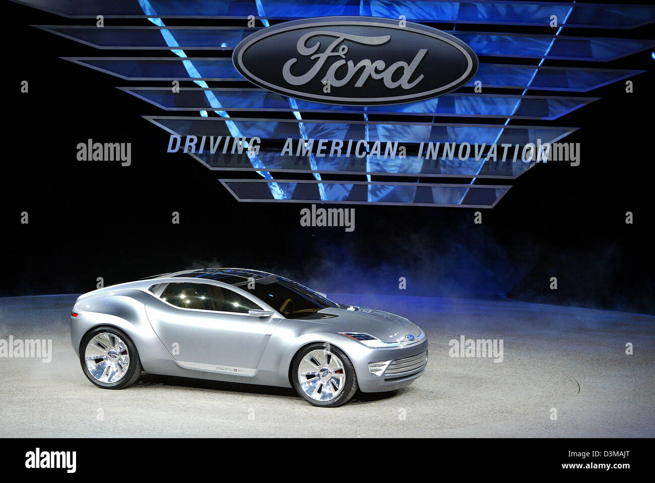Ford presents its car study Ford Reflex at the North American ...