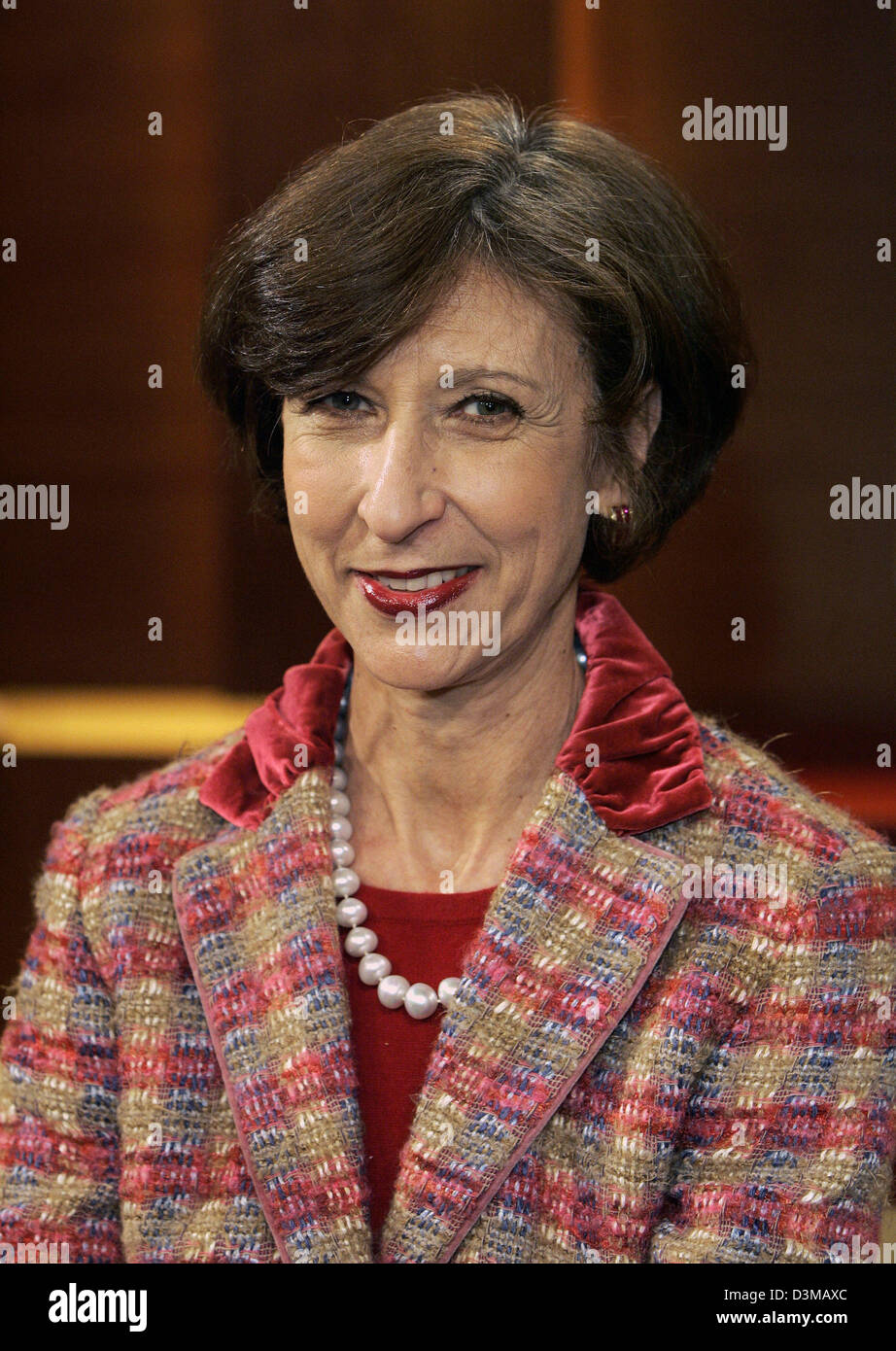 (dpa) - Magda Chrobog, wife of former high-ranking diplomat Juergen ...