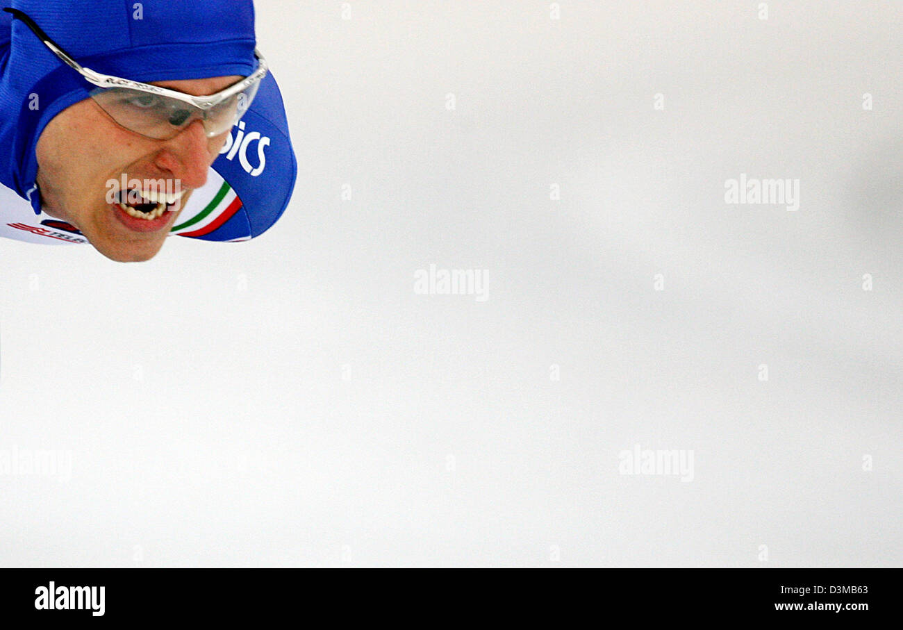 (dpa) - Italian speed skater Enrico Fabris is pictured during his 1500 ...