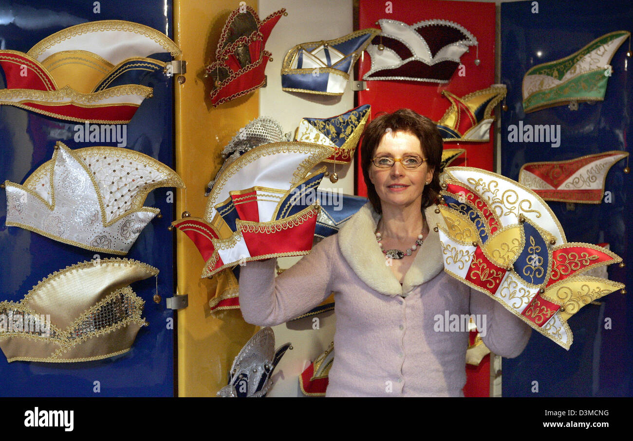 Merchant Eva Cezanne presents a variety of duncecaps in her company in ...