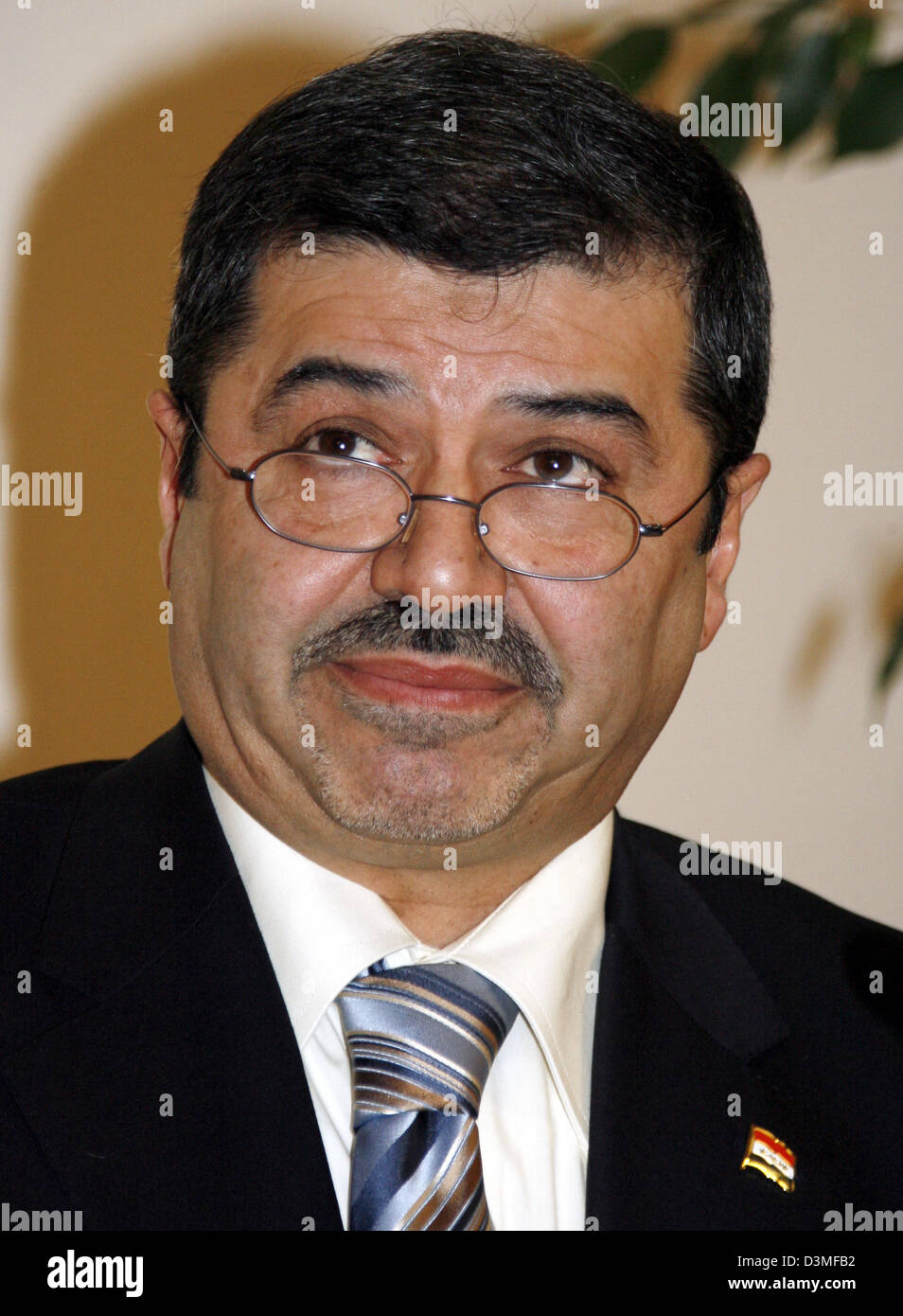 Contentions hi-res stock photography and images - Alamy