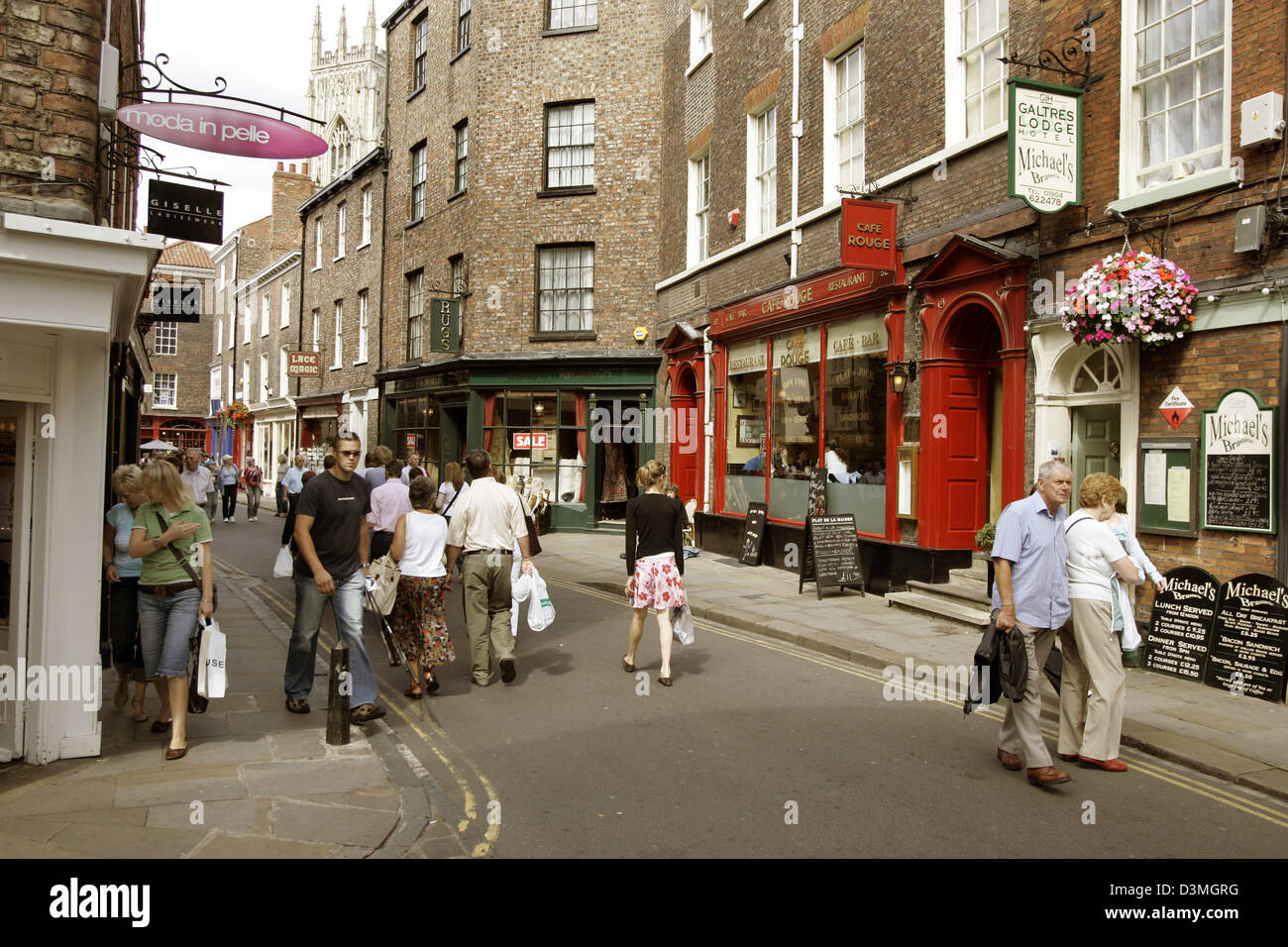 Low petergate in york hi-res stock photography and images - Alamy