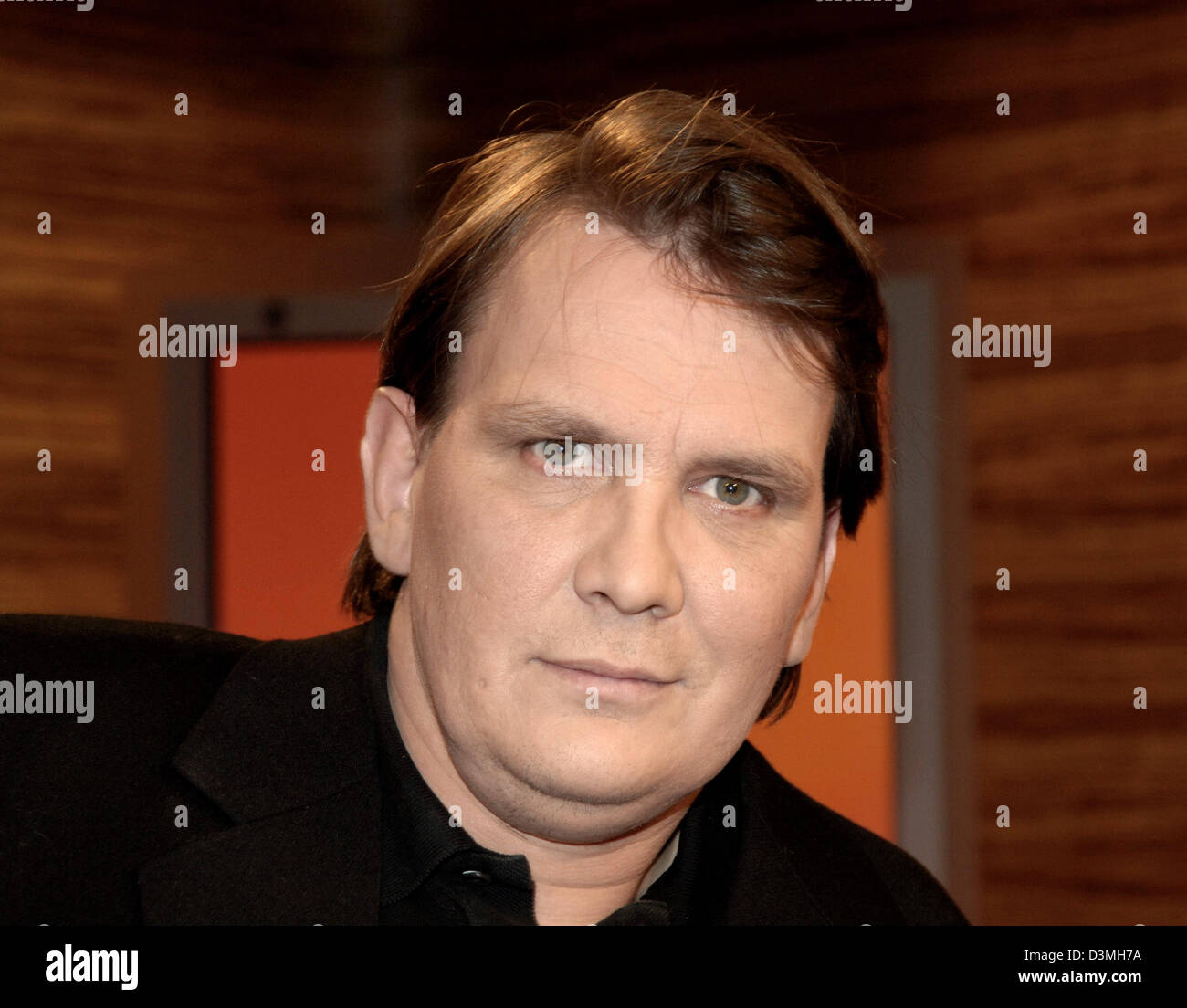 Arts culture entertainment ace literature celebrities music male ...