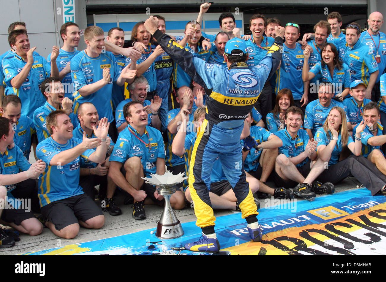 Italian Formula One driver Giancarlo Fisichella of Renault F1 Team ...