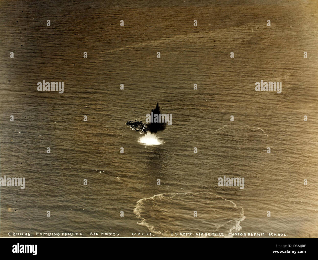 Aerialbombingtestsonships hi-res stock photography and images - Alamy