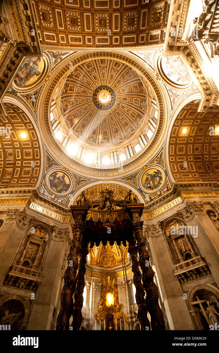 Basilica ceiling hi-res stock photography and images - Alamy