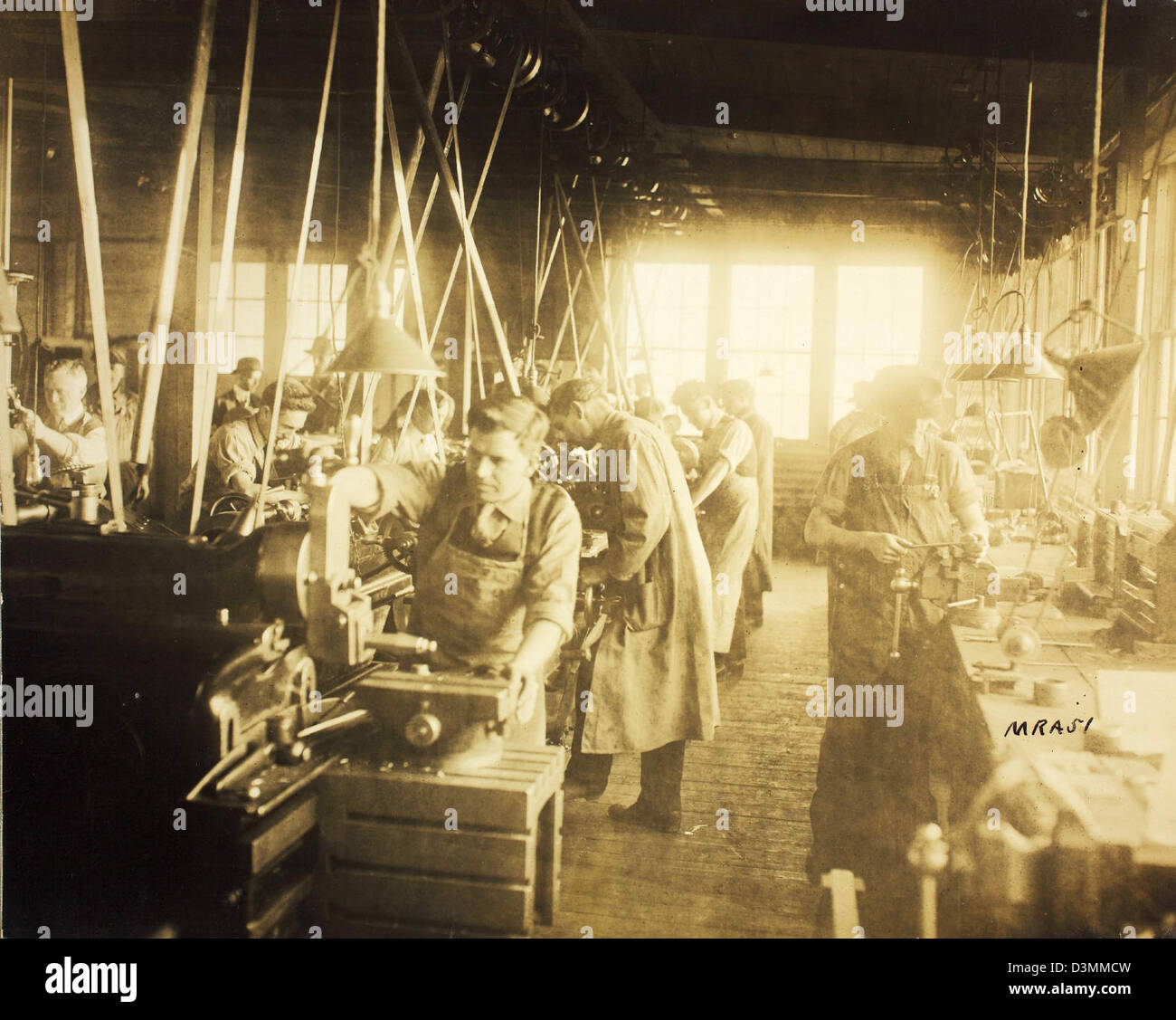 The gun synchronization test conducted between 1914 and 1918 was an ...