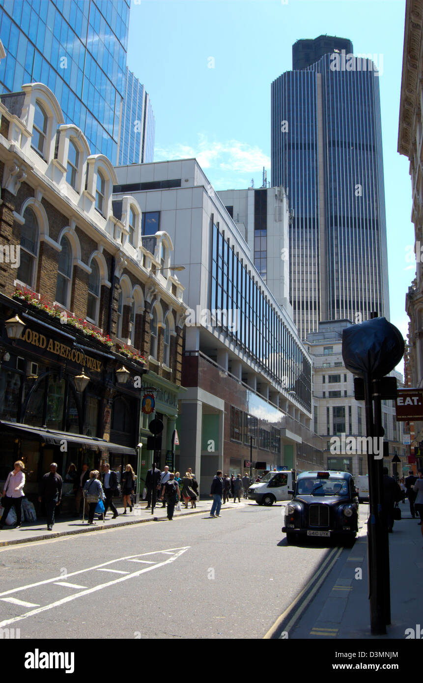 Street scene in the City of London, England Stock Photo - Alamy