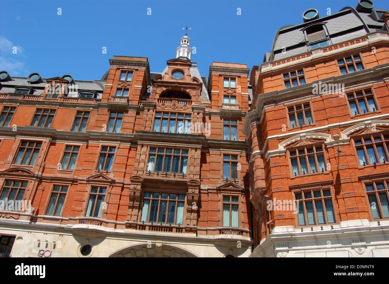 Traditional office building in the City of London, England Stock Photo ...