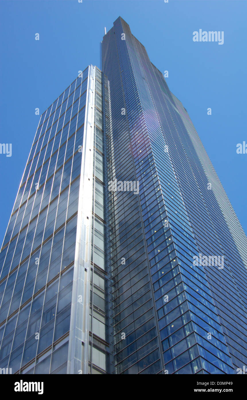 110 Bishopsgate skyscraper in the City of London, England Stock Photo ...