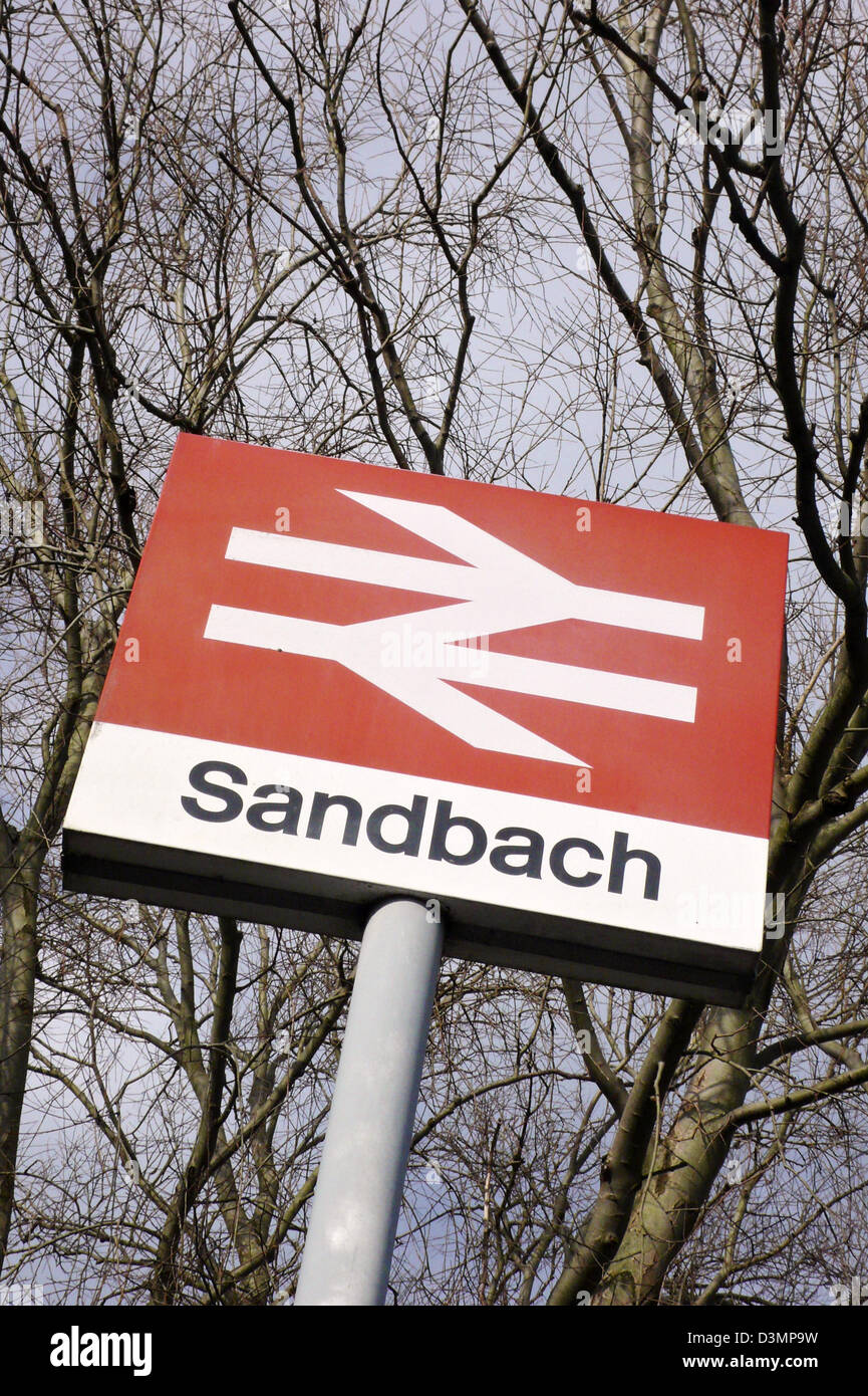 Sandbach train station hi-res stock photography and images - Alamy