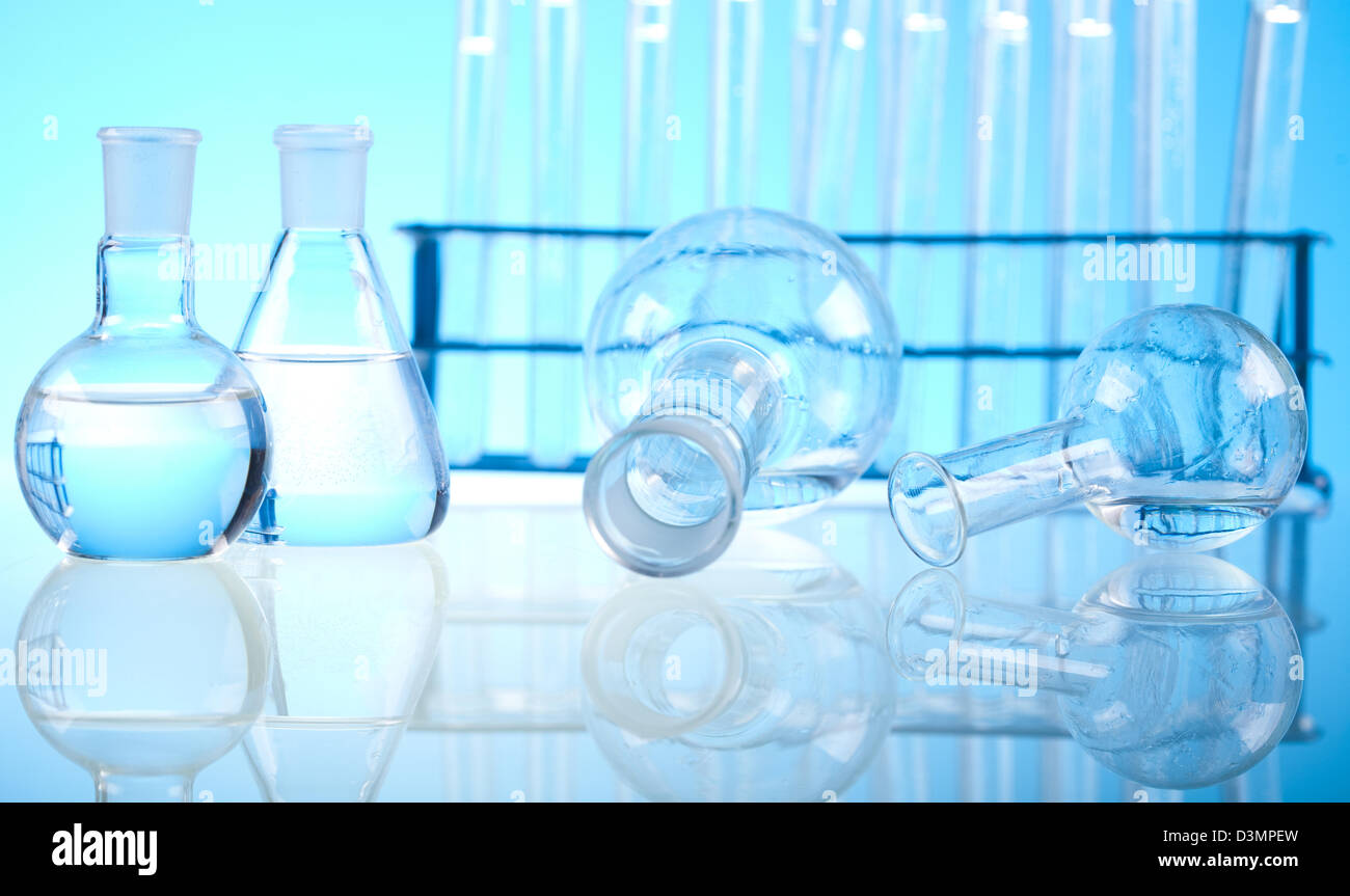 Chemical laboratory glassware equipment Stock Photo - Alamy