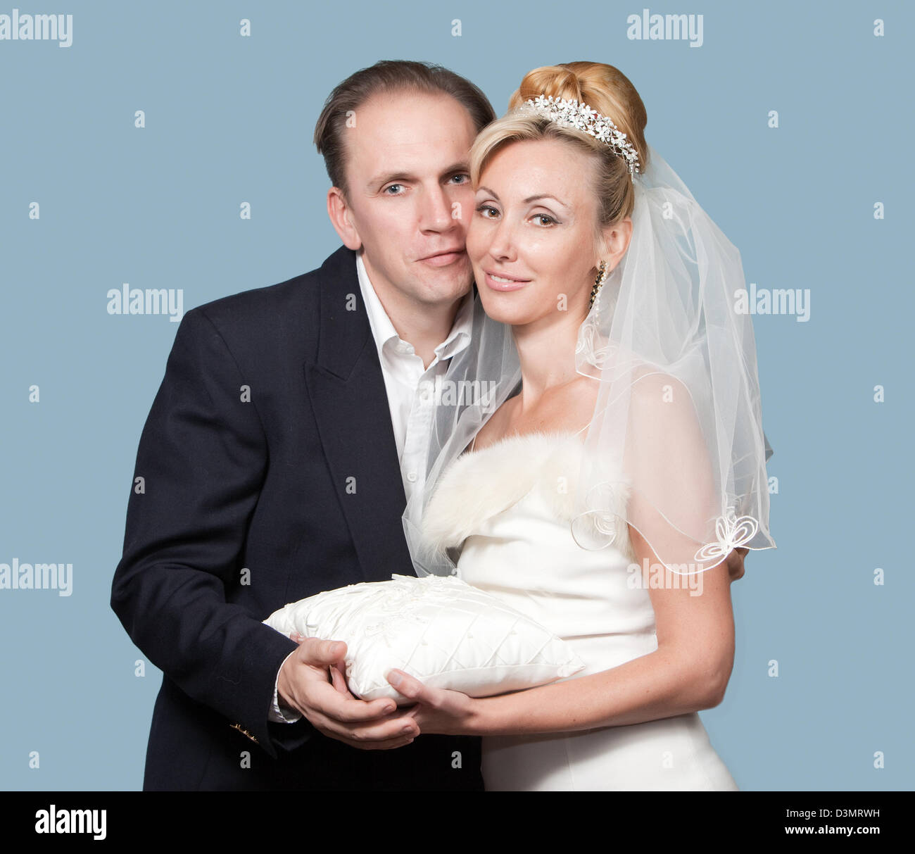 Happy groom and bride Stock Photo - Alamy