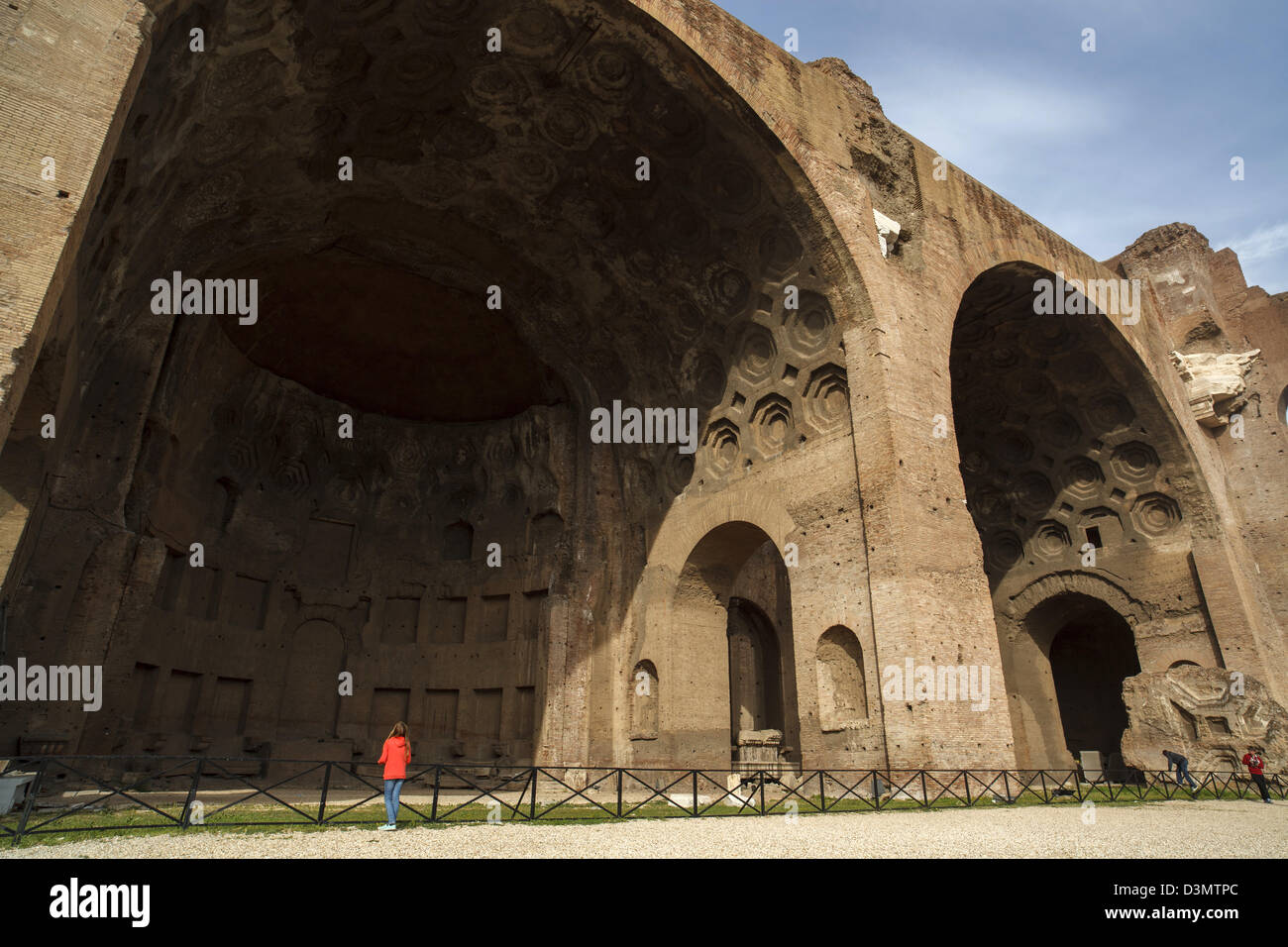 Large basilica hi-res stock photography and images - Alamy