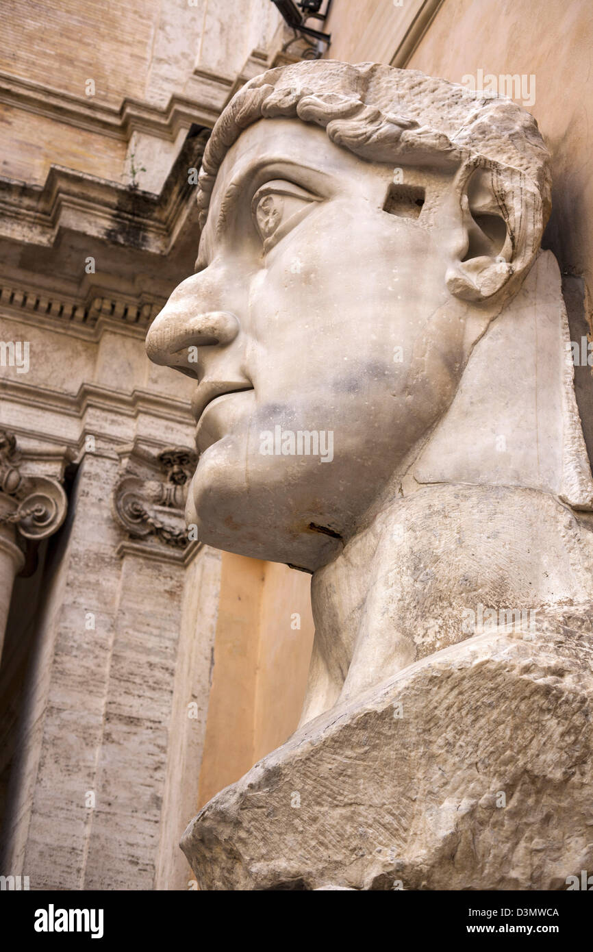 Colossal Statue of Emperor Constantine fragments on display in the ...