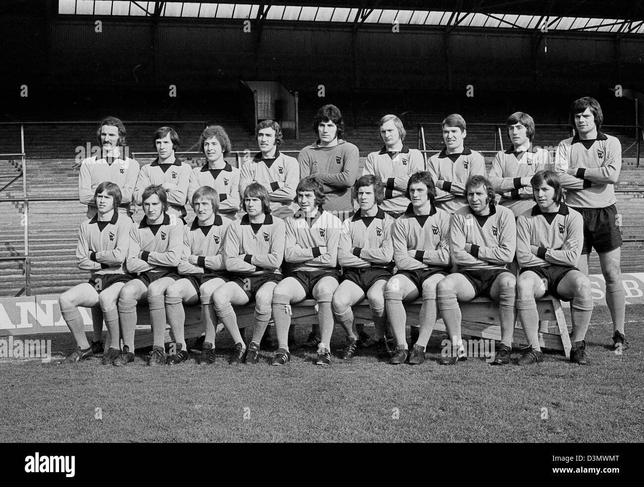 Wolverhampton Wanderers Football Club team 1973 Derek Dougan, Gerry ...