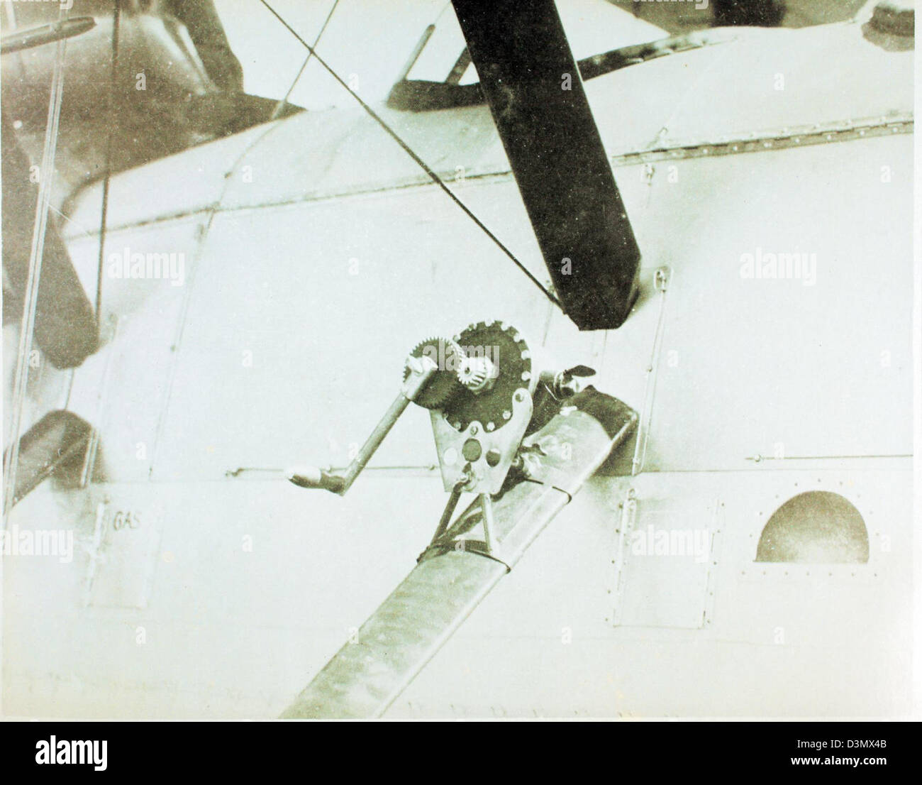 The Douglas World Cruise of 1924 was the first successful flight around ...