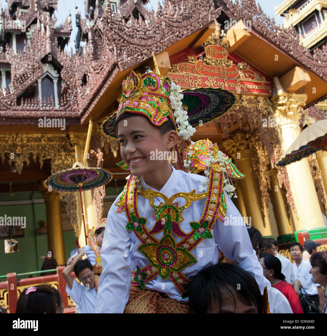 Monk attire hi-res stock photography and images - Alamy