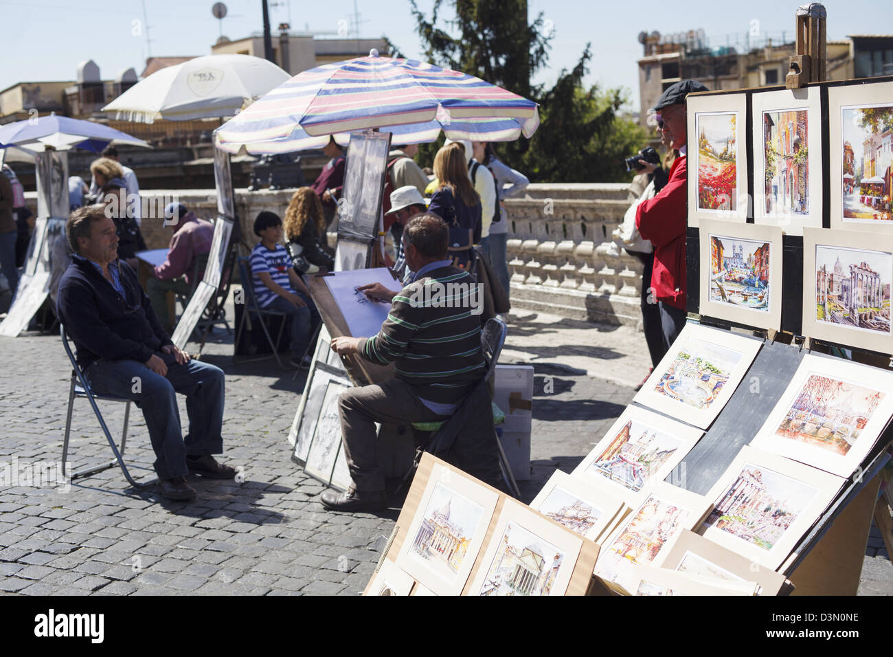 Artists at work at the top of the Spanish Steps in Rome Italy Stock ...