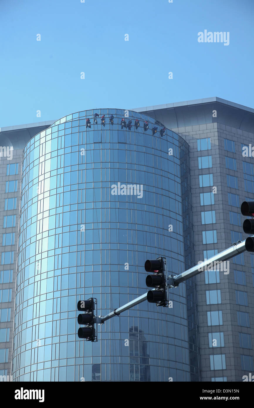 High rise window cleaning Beijing China Stock Photo - Alamy