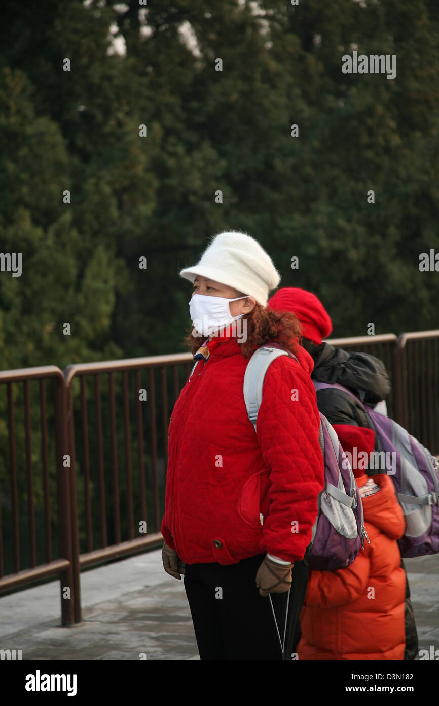 SARS masks worn in Beijing Stock Photo - Alamy