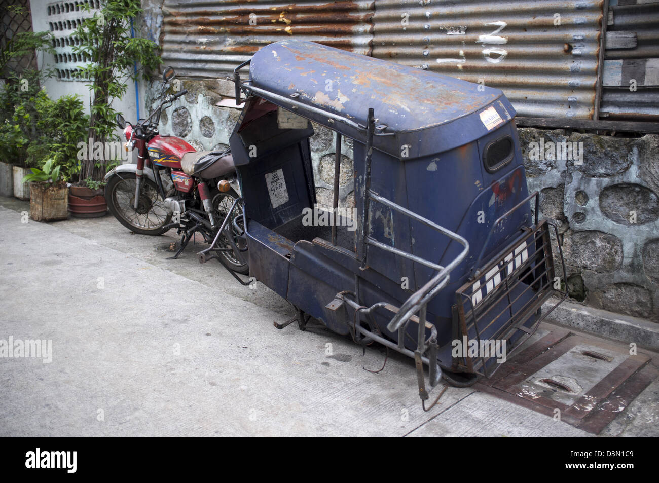'You can still smoke...just' notice in Pedi Cab Tricycle Taxi Manila ...