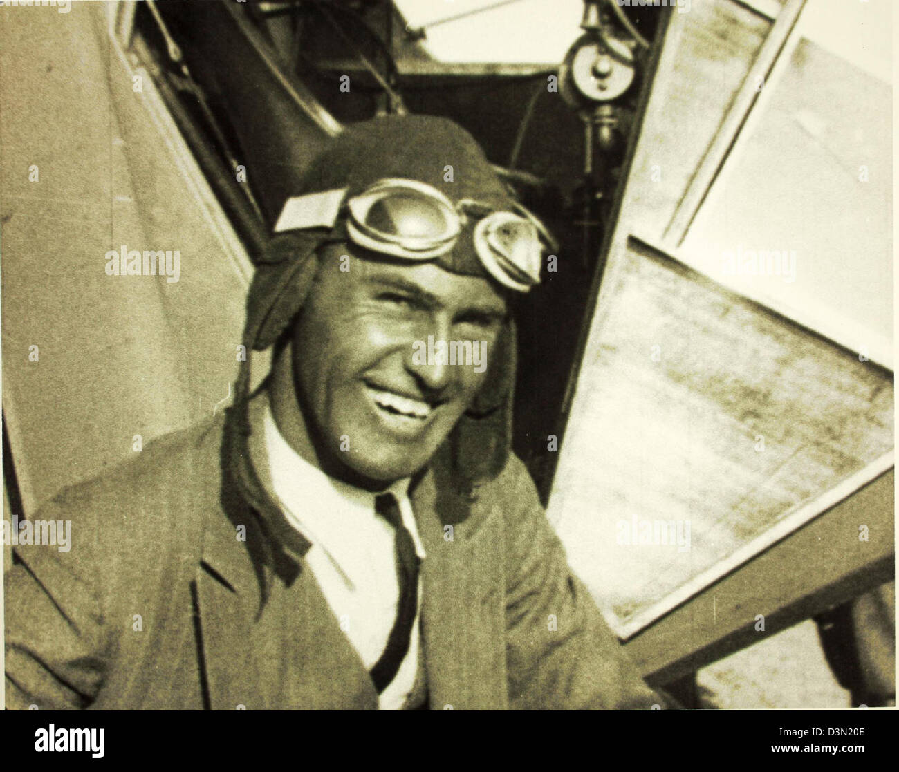 Woolaroc Travel Air 5000 NX869, part of the Dole Air Race, highlighting ...