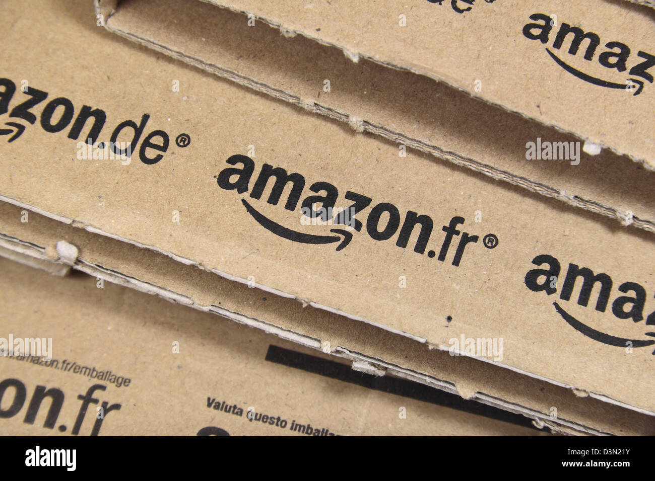 Amazon logo uk hi-res stock photography and images - Alamy