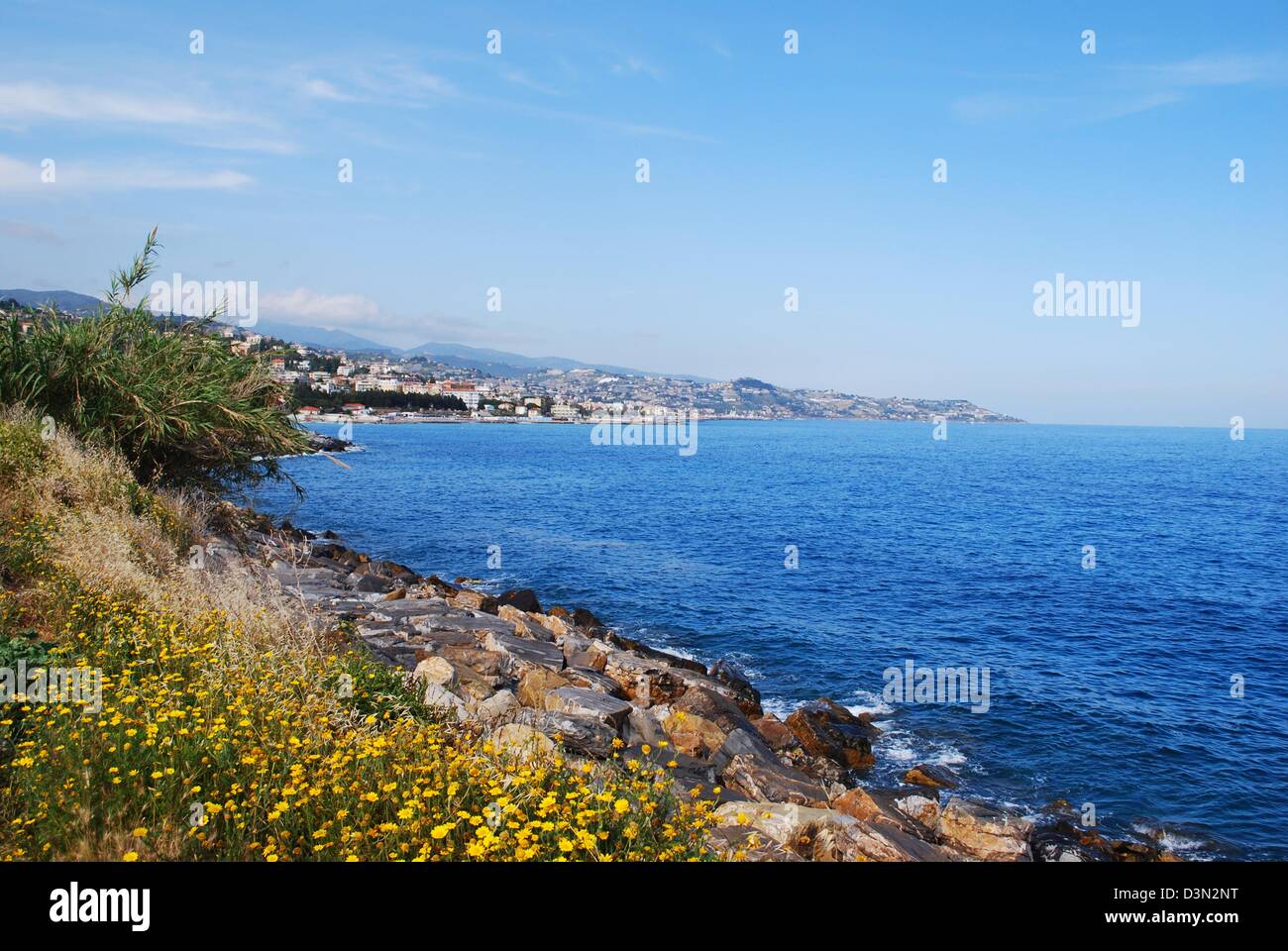 Italian coast landscape hi-res stock photography and images - Alamy