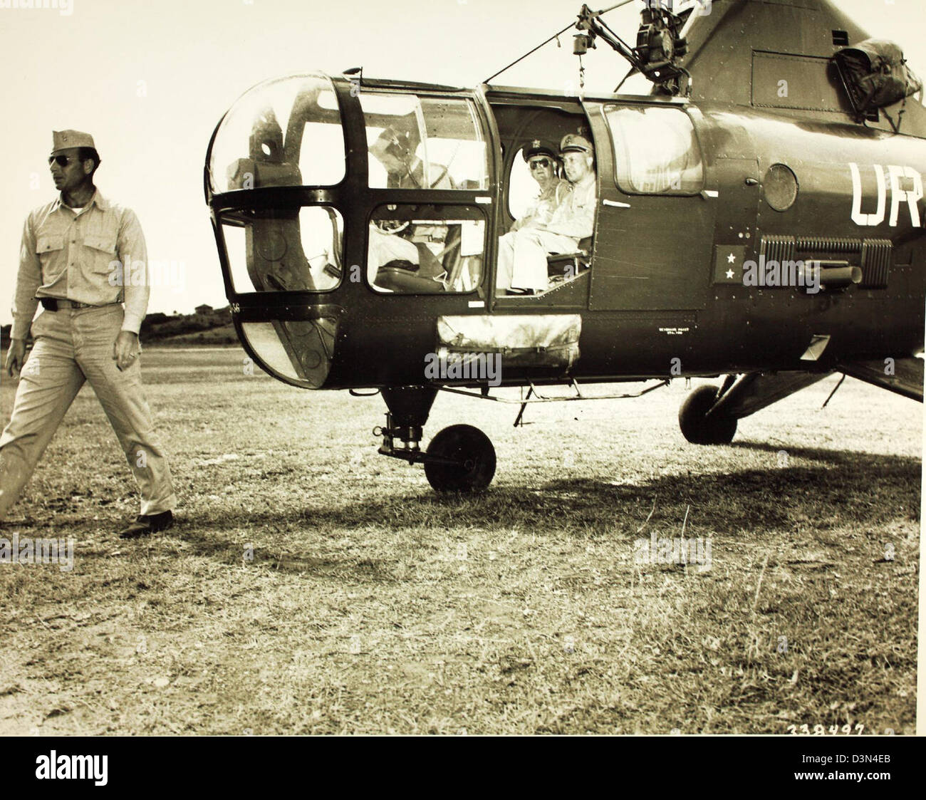 Operation puerto rico vieques island hi-res stock photography and ...