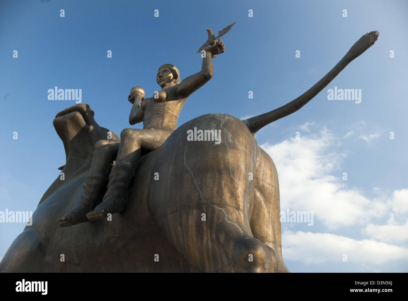 Mother of king minos creator of the minoan c hi-res stock photography ...