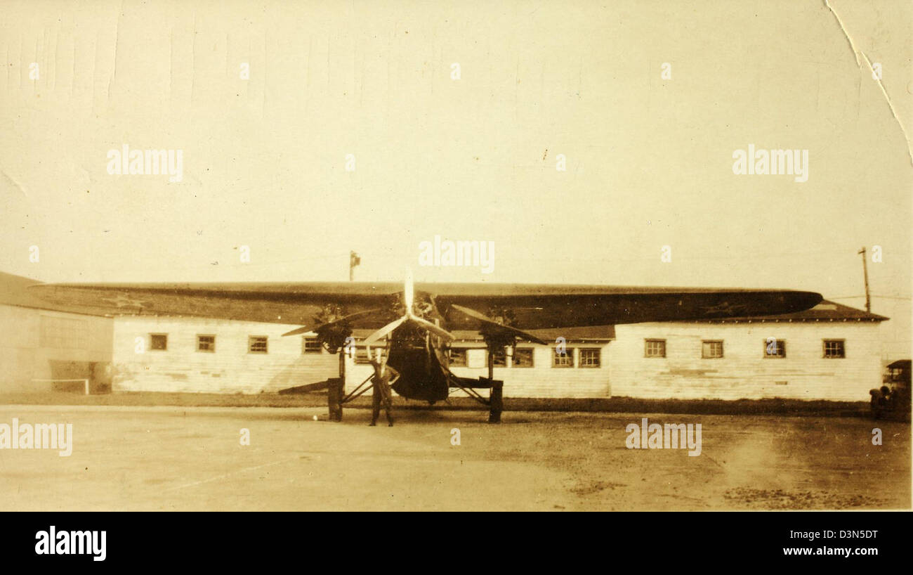 The 1932 Byrd Antarctic Expedition was a historic flight that played a ...