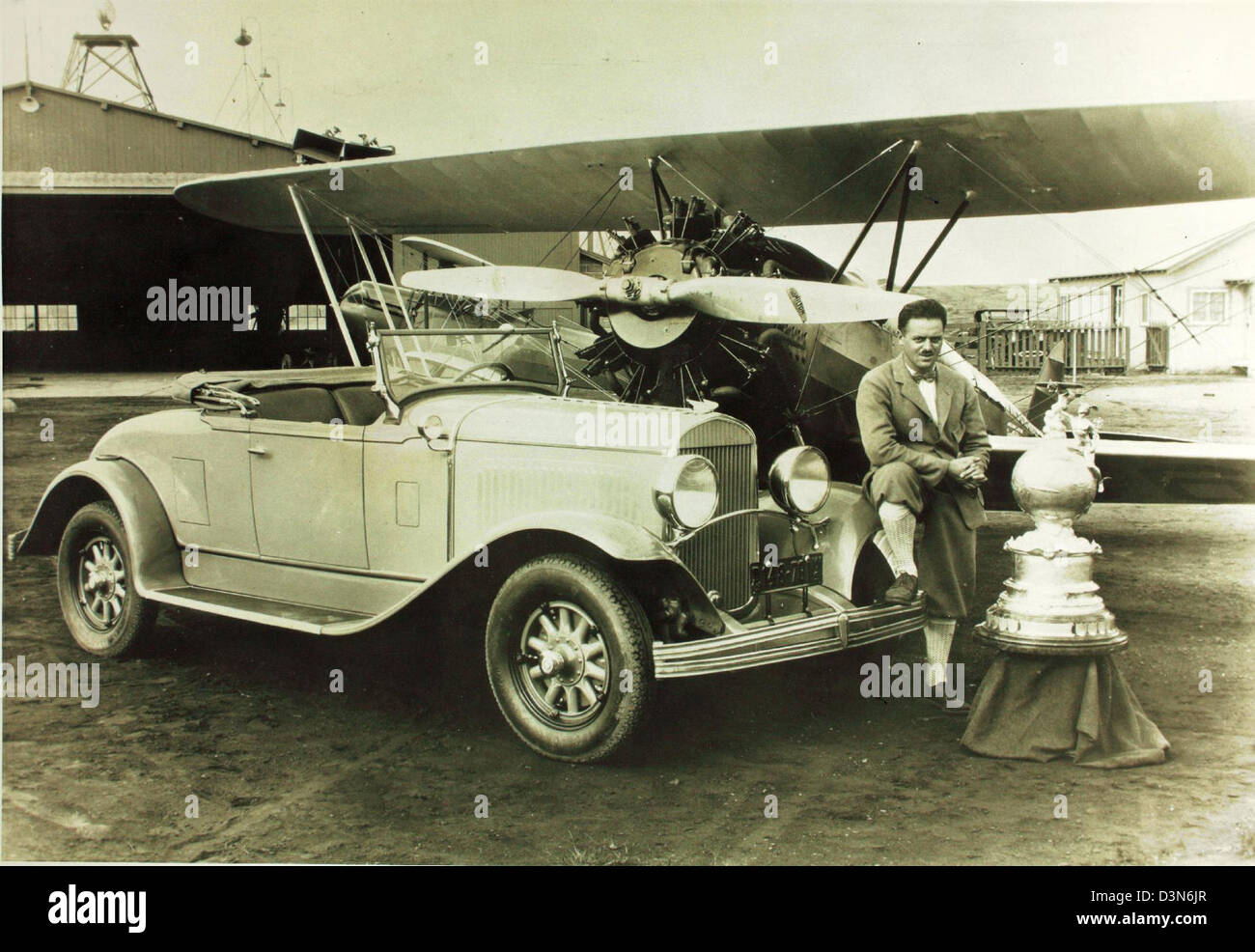 The 1928 Ford Reliability National Air Tour, held at Dutch Flats, San ...