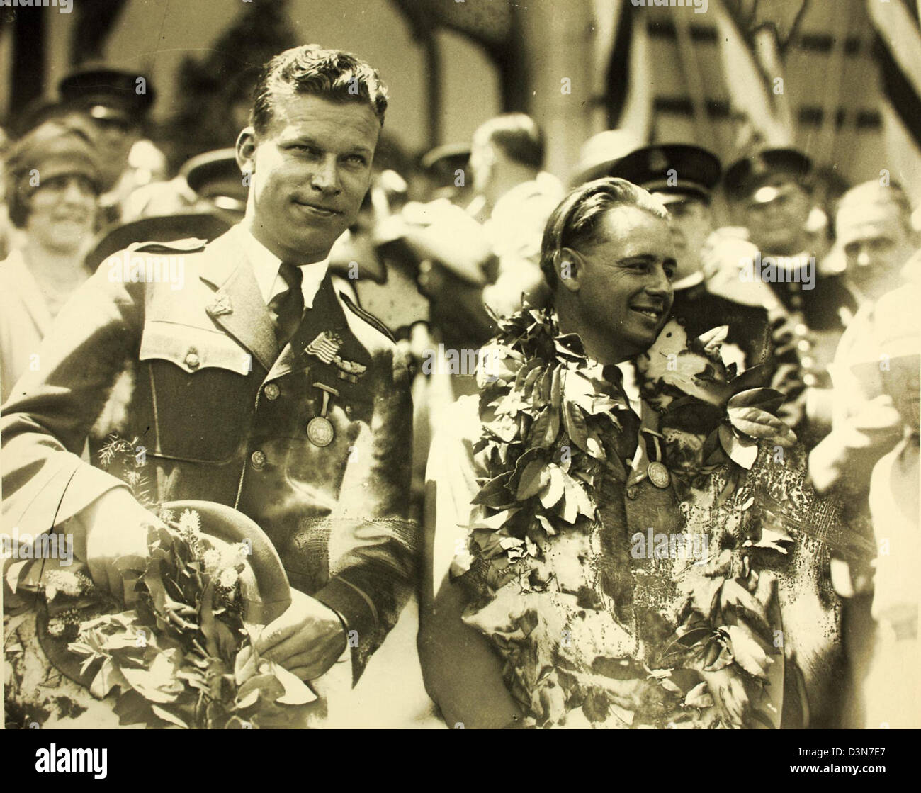 The 1927 Trans-Pacific Flight from Oakland to Hawaii was a pioneering ...