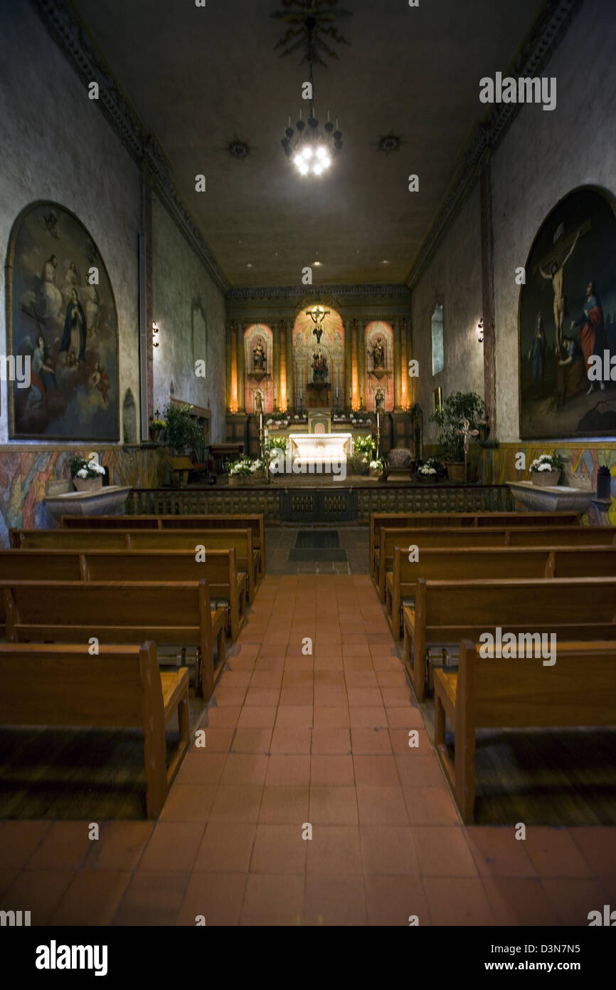 Mission santa barbara interior hi-res stock photography and images - Alamy