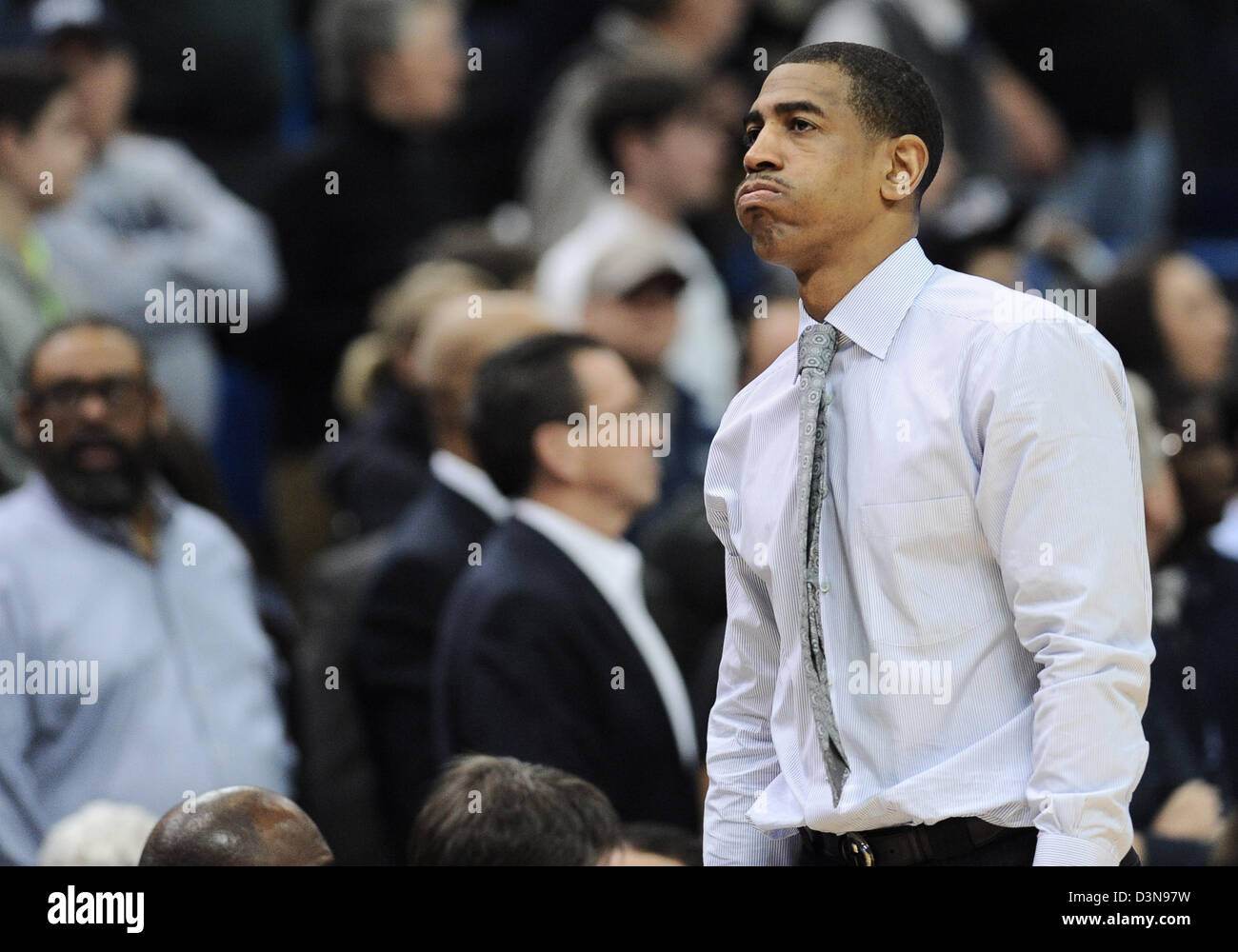 Kevin ollie basketball coach hi-res stock photography and images - Alamy