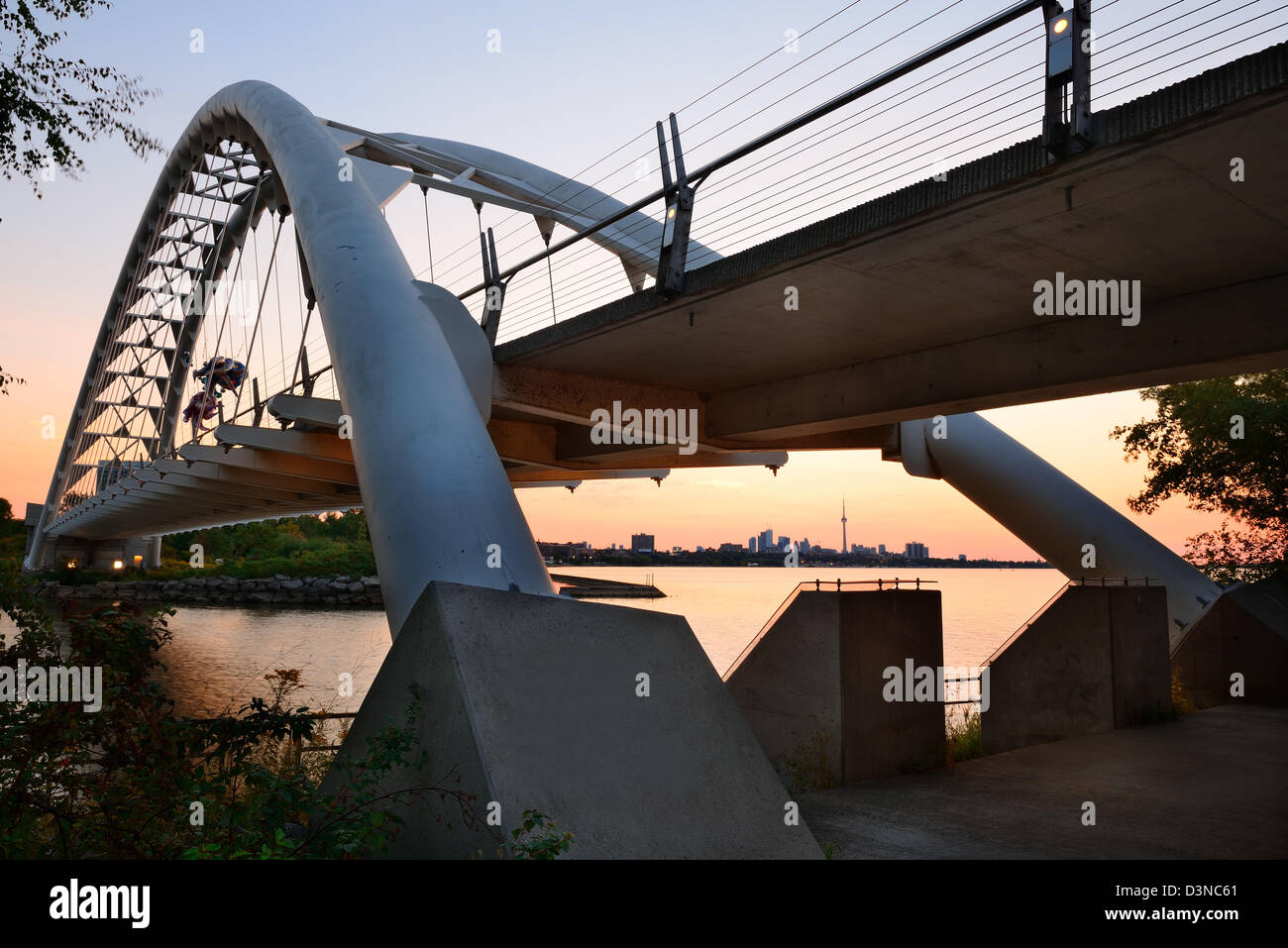 Toronto bridge sunset hi-res stock photography and images - Alamy