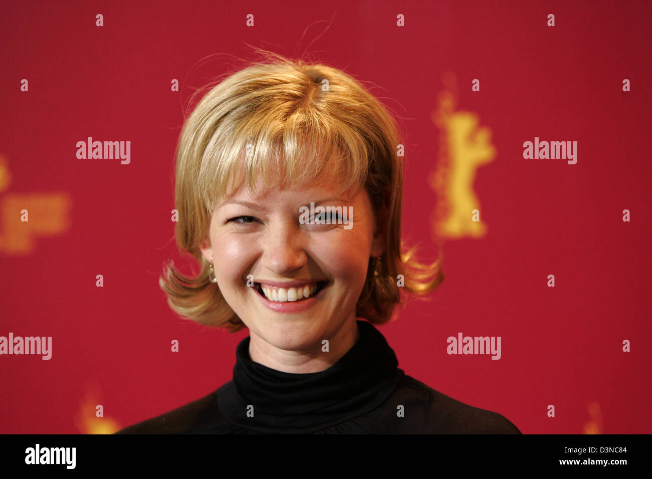 Us american actress gretchen mol hi-res stock photography and images ...