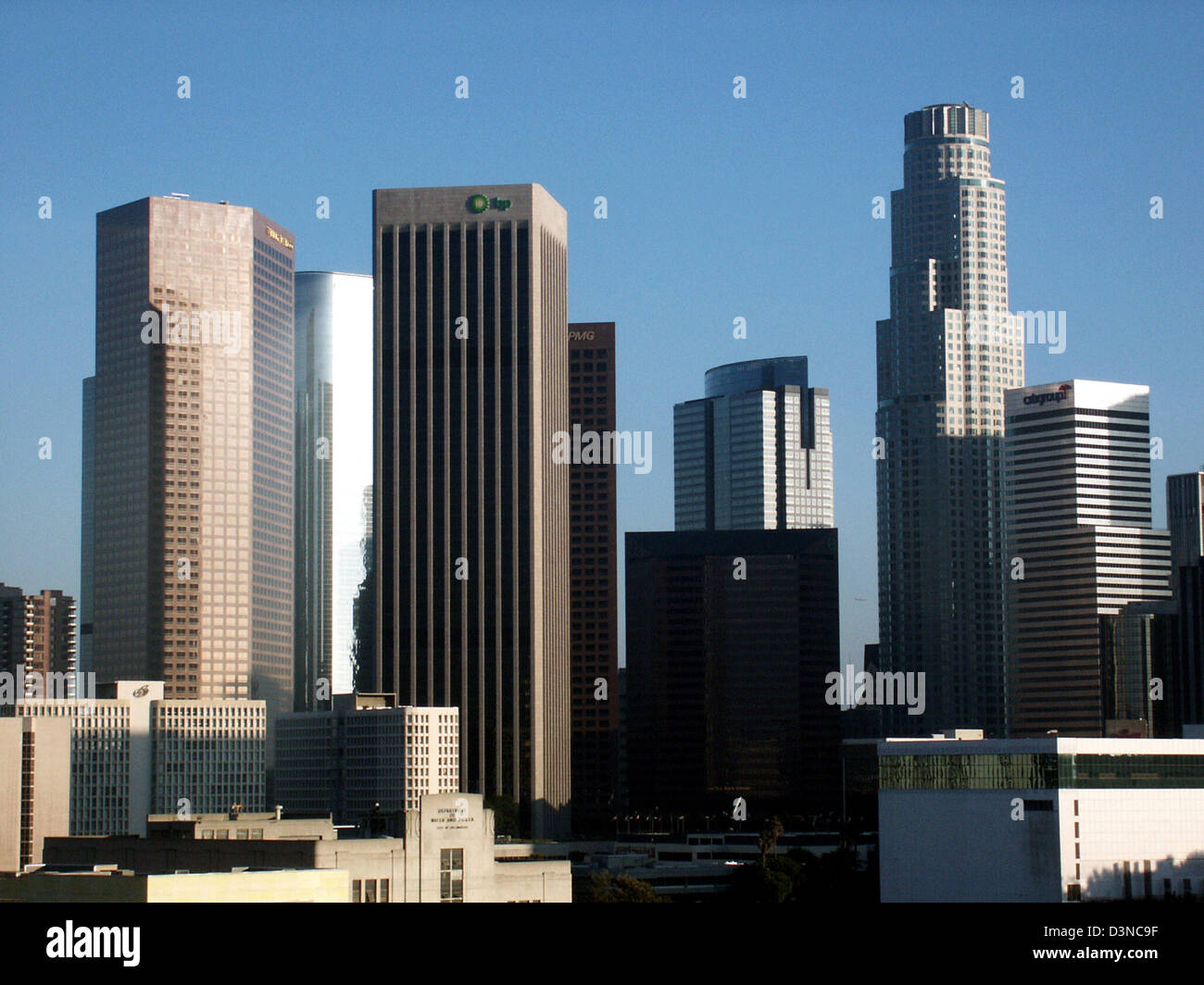 (FILES) Skyscrapers pictured in downtown Los Angeles, USA, 12 September ...
