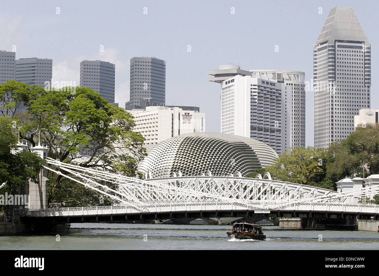 The picture shows The Esplanade - Theatres on the Bay complex with ...