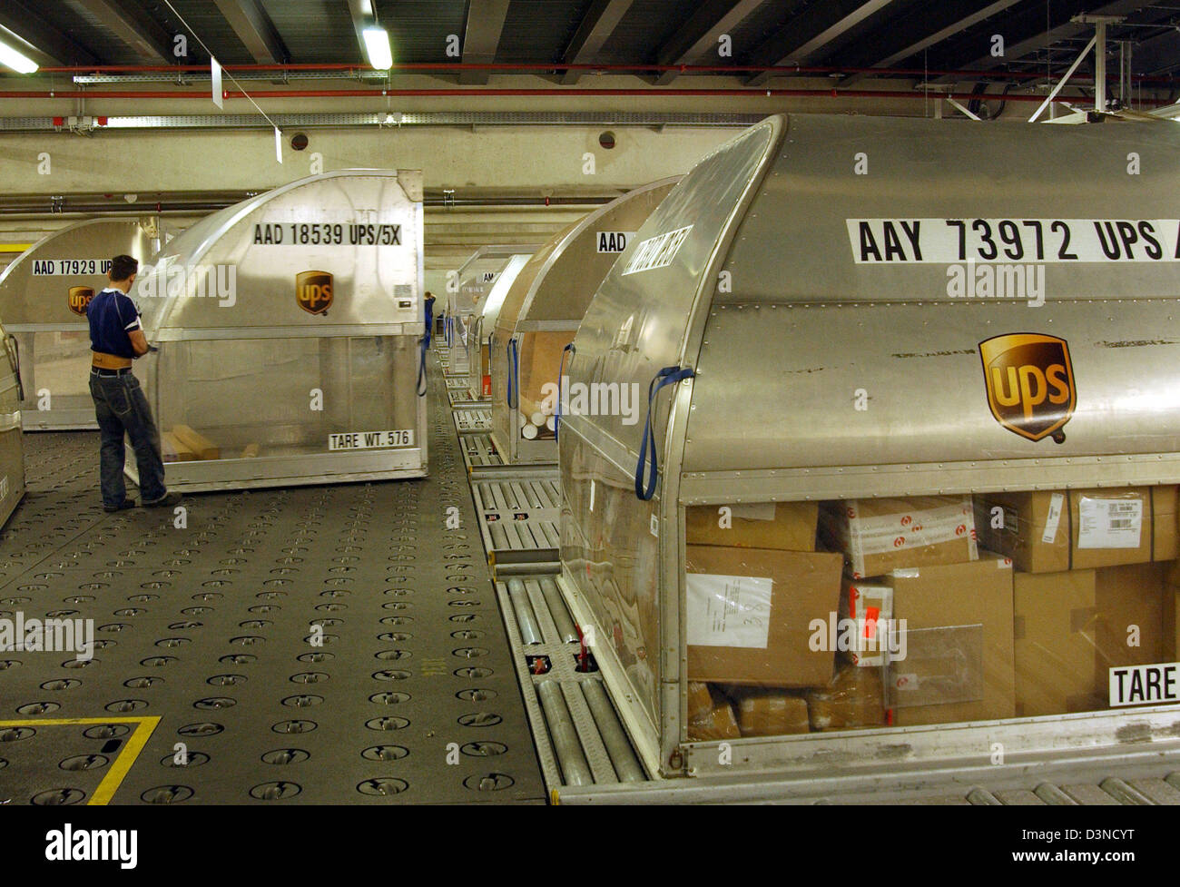 Freight company hi-res stock photography and images - Alamy