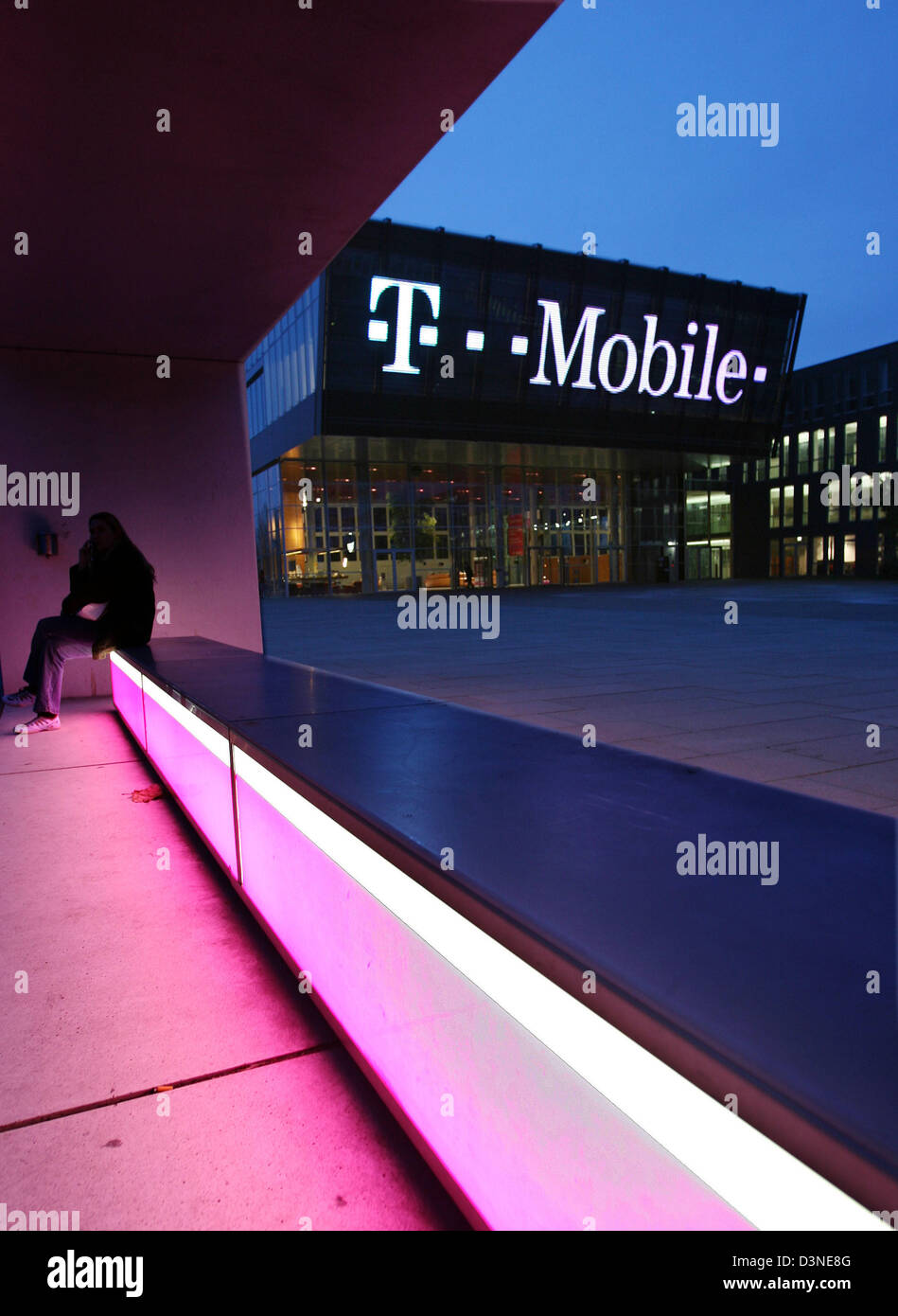 The picture shows the German headquaters of T-Mobile, Bonn, Germany, 24 ...