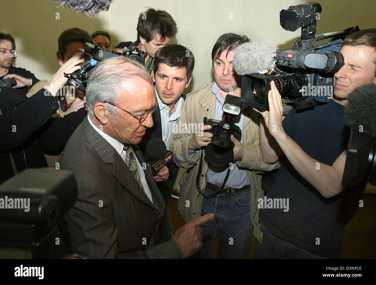 Bernard Ziegler (C), technical director of Airbus Industries, arrives ...