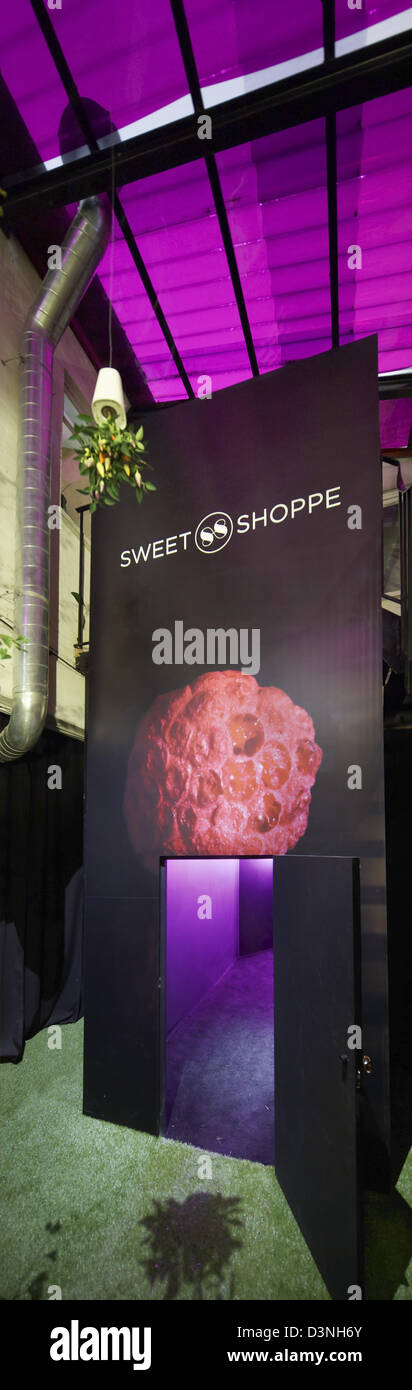 Sweet Shoppe, London, United Kingdom. Architect: Campaign Design, 2011 ...