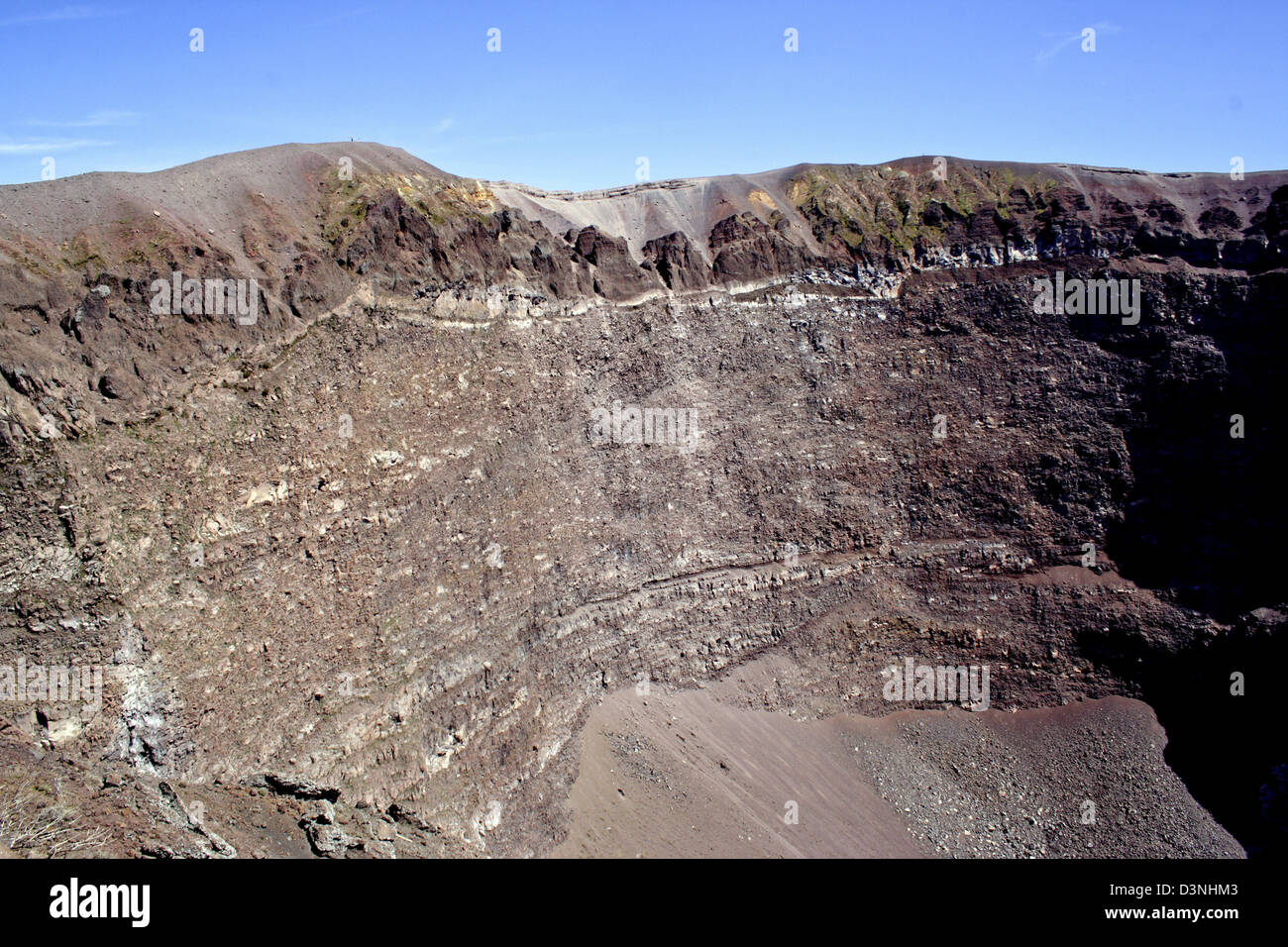 The photo shows the view into the crater of Mount Vesuvius, near Naples ...