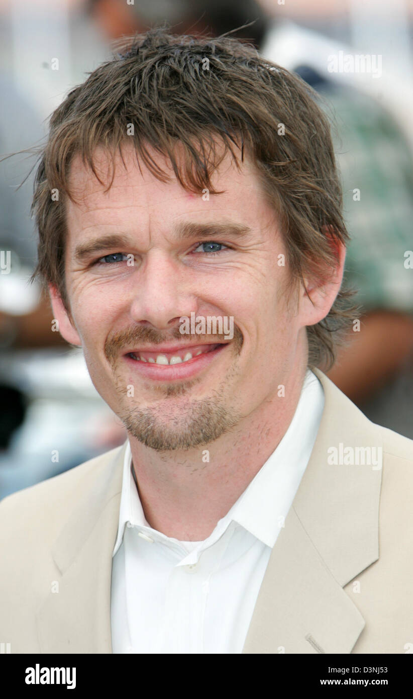 US actor Ethan Hawke poses at the photocall of the film 'Fast Food ...